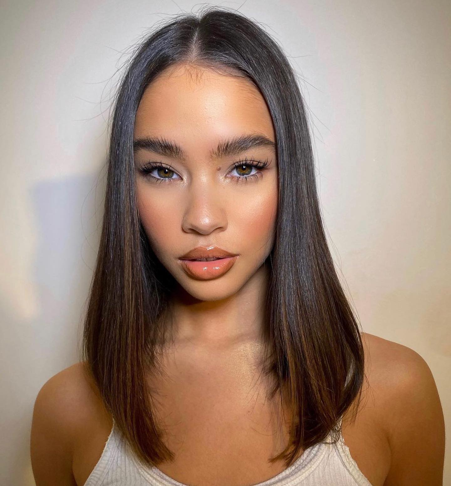 Jawline Define Treatment For Asymmetrical Face │ BROWZ